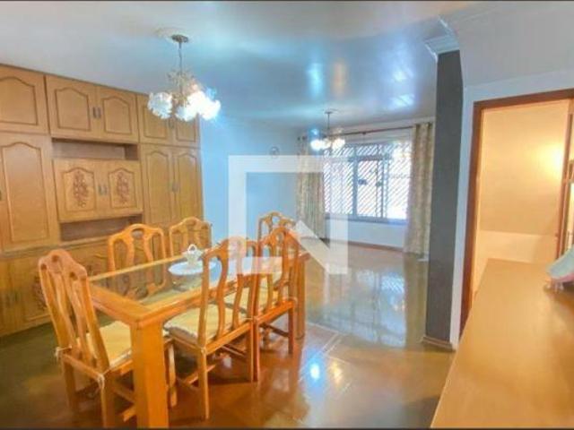 Casa à Venda Jardim Anália Franco, 3 Quartos, 198 m² São Paulo