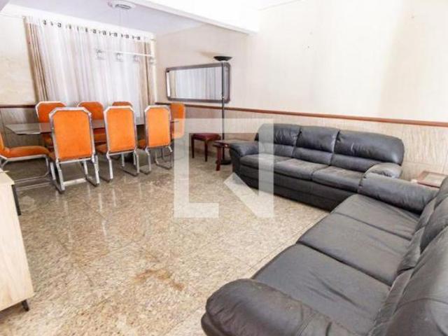 Casa à Venda Jardim Anália Franco, 3 Quartos, 200 m² São Paulo
