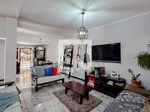 Casa à Venda Jardim Anália Franco, 3 Quartos, 210 m2