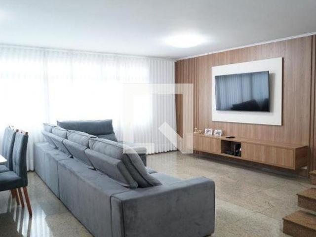 Casa à Venda Jardim Anália Franco, 3 Quartos, 227 m2