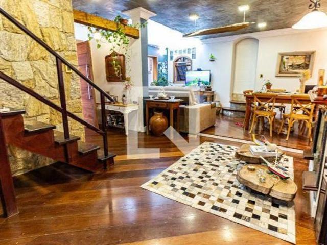 Casa à Venda Jardim Anália Franco, 3 Quartos, 228 m2