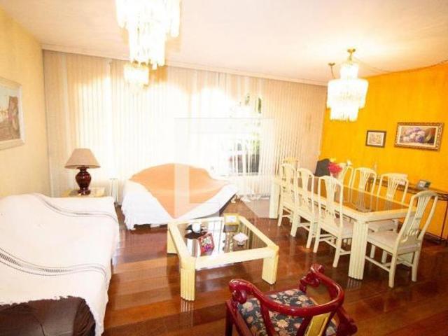 Casa à Venda Jardim Anália Franco, 3 Quartos, 235 m2