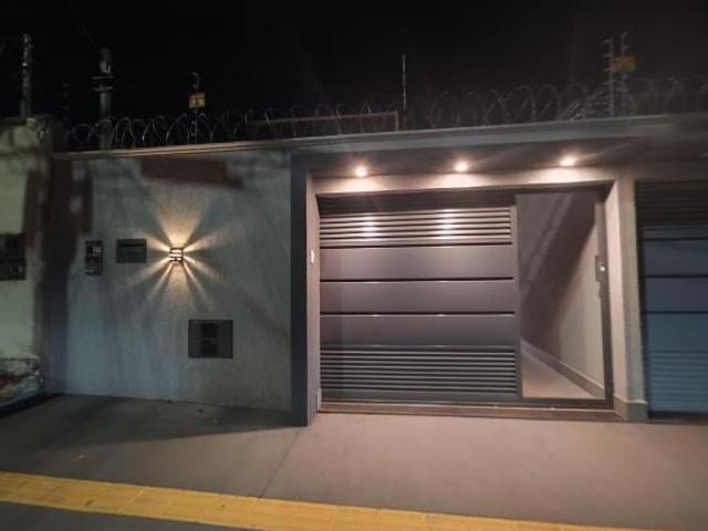 Casa à Venda Jardim Balneário Meia Ponte | Goiânia GO