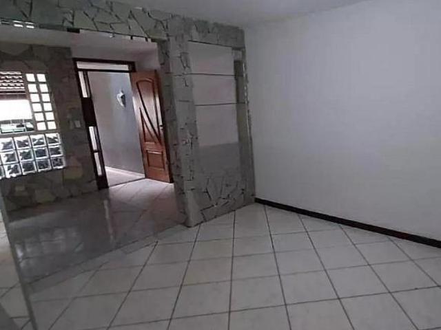 CASA A VENDA JARDIM BANDEIRANTES