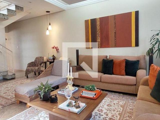 Casa à Venda Jardim Bela Vista, 3 Quartos, 199 m2