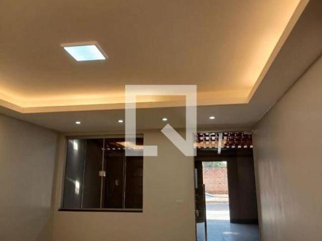 Casa à Venda Jardim Bela Vista, 2 Quartos, 250 m² Goiânia