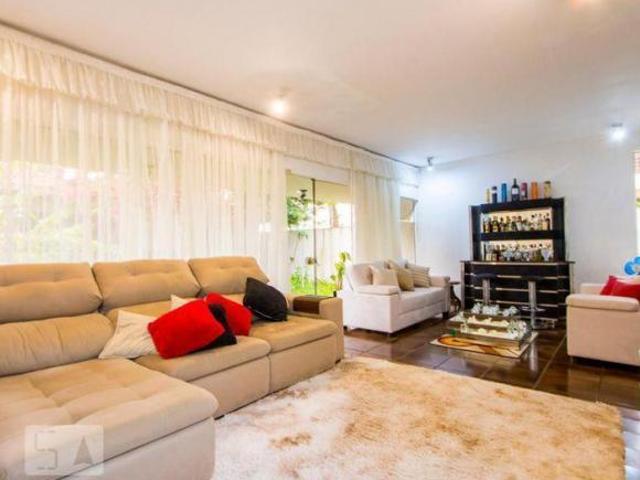 Casa à Venda Jardim Bela Vista, 4 Quartos, 320 m2