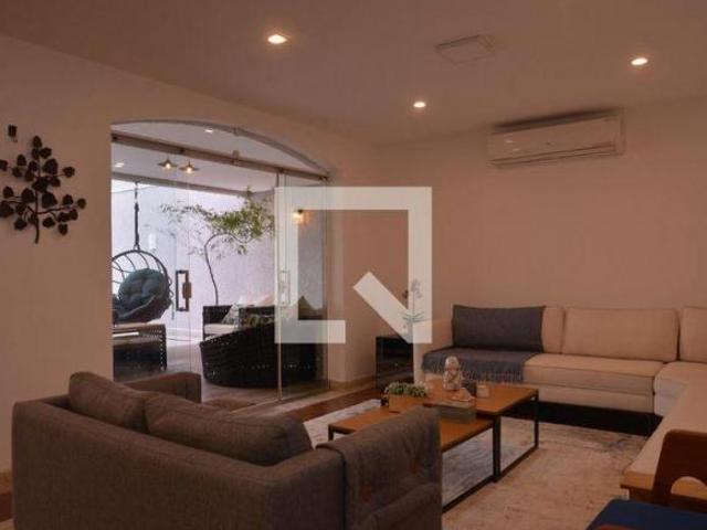 Casa à Venda Jardim Bela Vista, 4 Quartos, 411 m² Santo André
