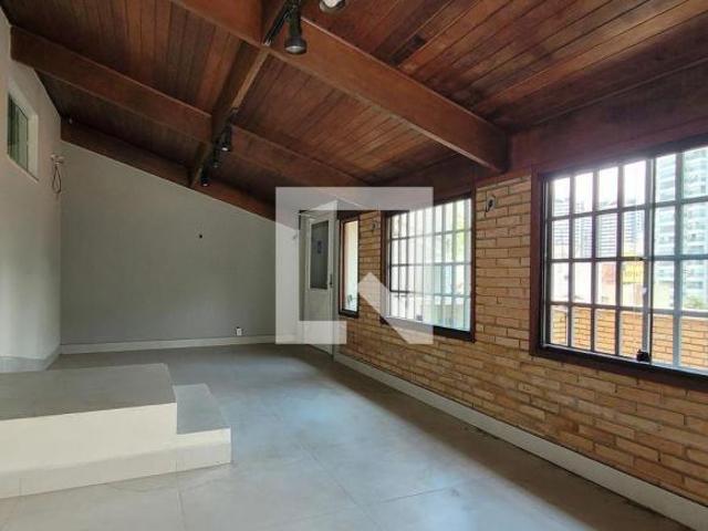 Casa à Venda Jardim Bela Vista, 5 Quartos, 300 m2