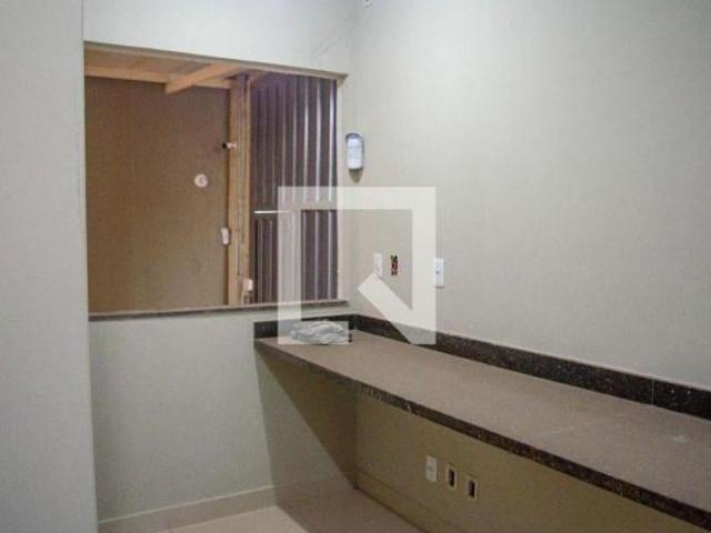 Casa à Venda Jardim Bela Vista, 6 Quartos, 450 m² Goiânia