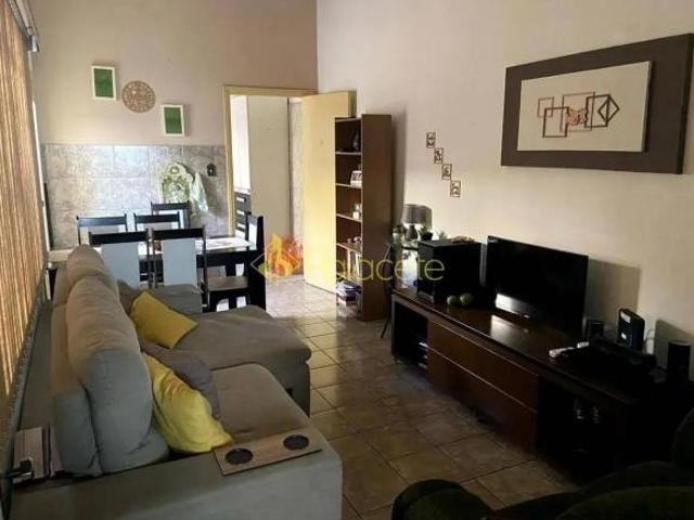 Casa à venda, Jardim Boa Vista, Pindamonhangaba, SP