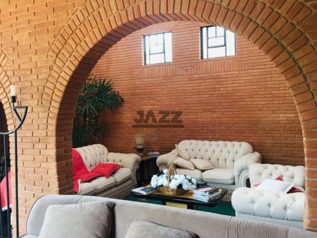 CAsa à Venda Jardim Botânico Sousas, Campinas, 480m² e terreno com 1000m²