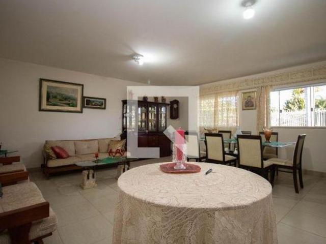 Casa à Venda Jardim Botânico, 3 Quartos, 450 m² Brasília