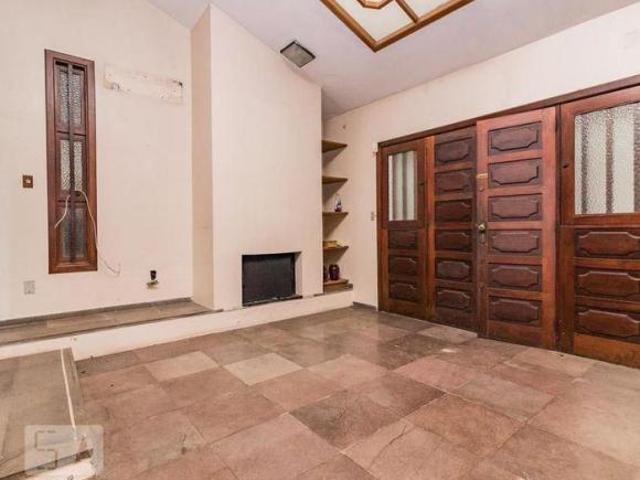 Casa à Venda Jardim Botânico, 4 Quartos, 280 m² Porto Alegre
