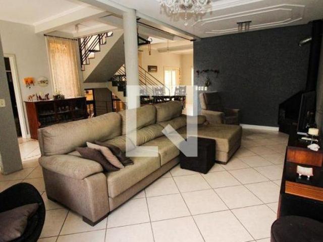 Casa à Venda Jardim Botânico, 5 Quartos, 178 m² Porto Alegre