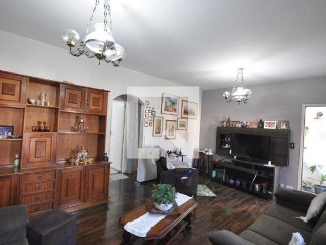 Casa à Venda Jardim Brasil, 3 Quartos, 180 m² São Paulo