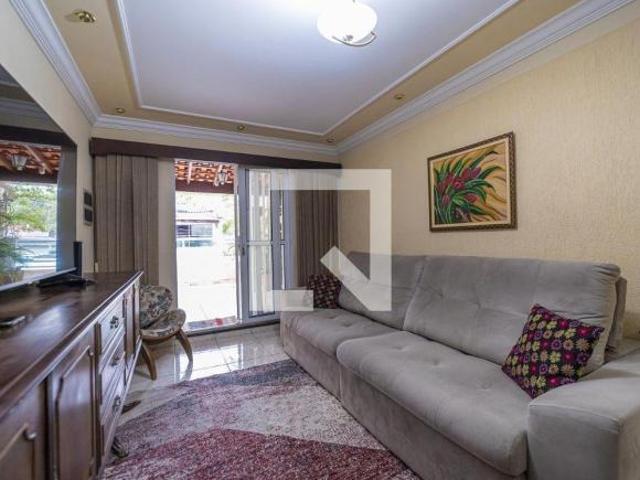 Casa à Venda Jardim Brasília, 3 Quartos, 101 m2