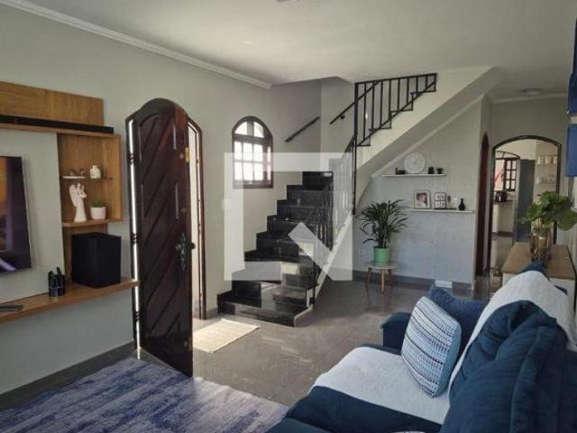 Casa à Venda Jardim Brasília, 3 Quartos, 159 m² São Paulo