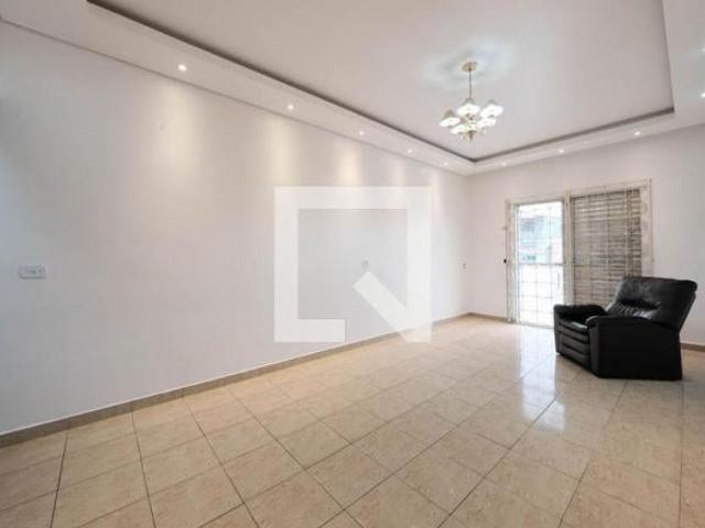 Casa à Venda Jardim Brasília, 3 Quartos, 178 m2