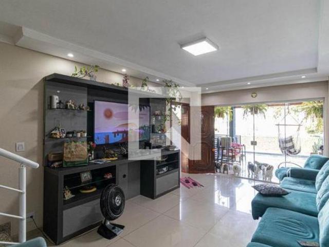 Casa à Venda Jardim Brasília, 3 Quartos, 180 m² São Paulo