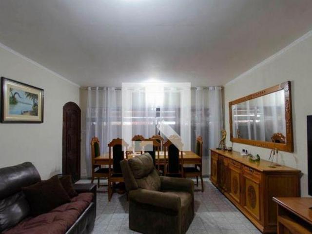 Casa à Venda Jardim Brasília, 3 Quartos, 360 m² São Paulo