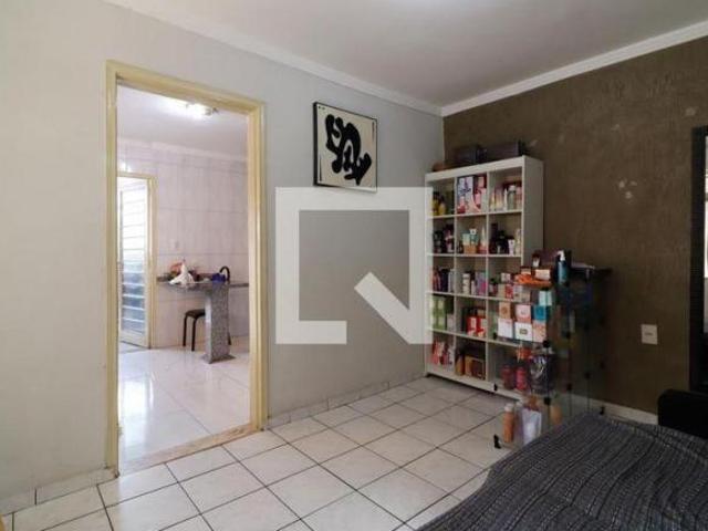 Casa à Venda Jardim Brasília, 5 Quartos, 179 m² São Paulo