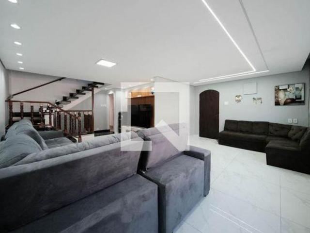 Casa à Venda Jardim Brasília, 6 Quartos, 271 m² São Paulo