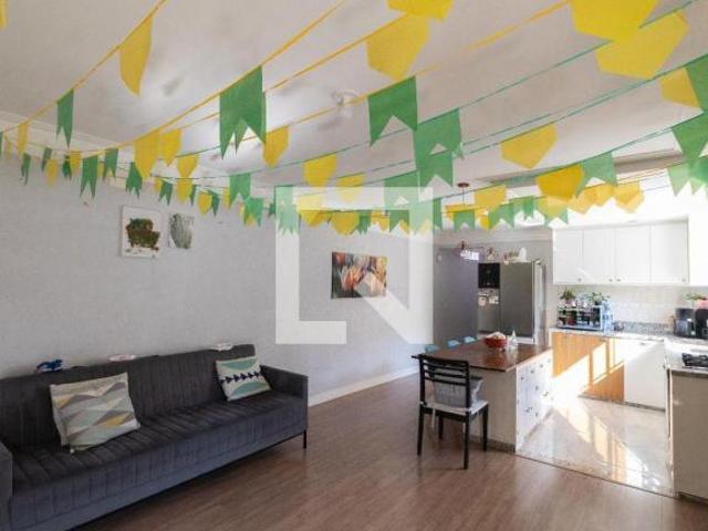 Casa à Venda Jardim Brasília, 6 Quartos, 300 m2