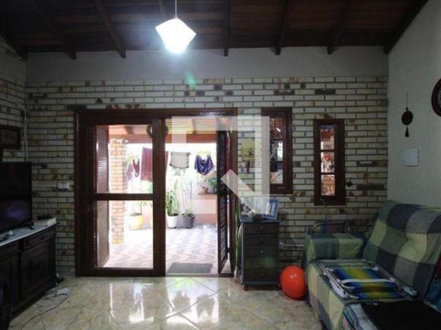 Casa à Venda Jardim Carvalho, 2 Quartos, 132 m² Porto Alegre