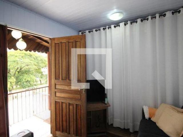 Casa à Venda Jardim Carvalho, 5 Quartos, 156 m² Porto Alegre