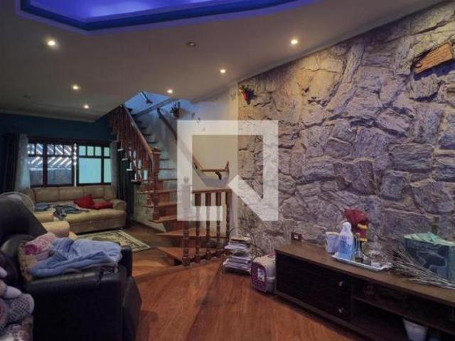 Casa à Venda Jardim Celia, 1 Quarto, 198 m² Guarulhos