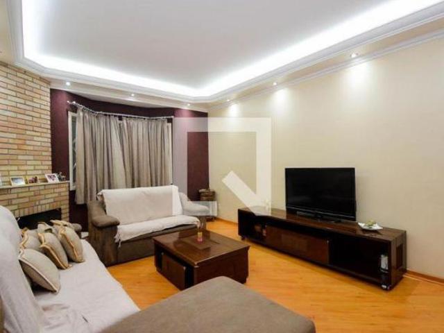 Casa à Venda Jardim Celia, 3 Quartos, 180 m² Guarulhos