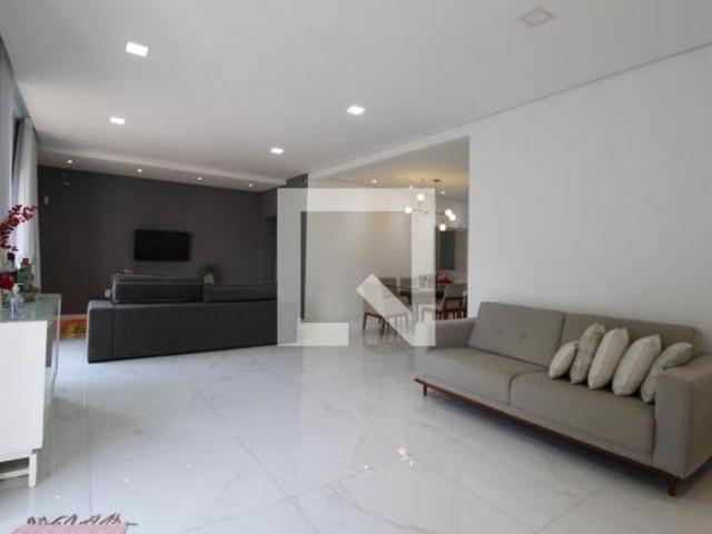 Casa à Venda Jardim Chapadão, 3 Quartos, 320 m2