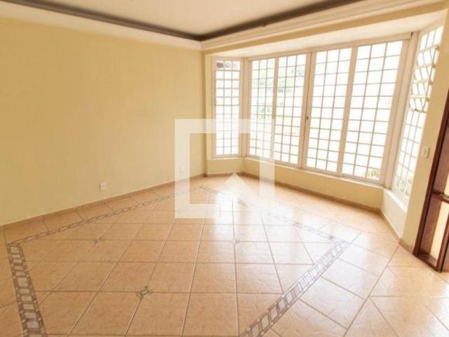 Casa à Venda Jardim Chapadão, 4 Quartos, 449 m2