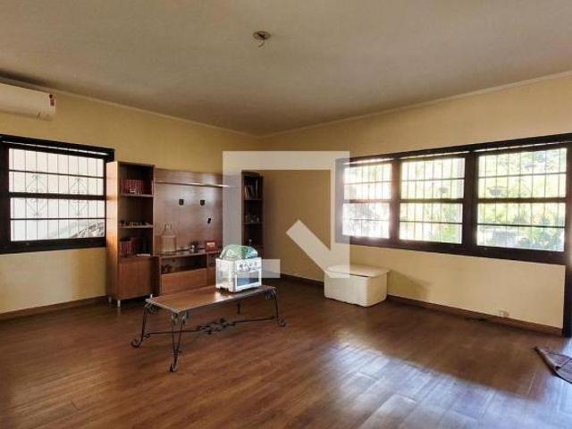 Casa à Venda Jardim Chapadão, 4 Quartos, 280 m2