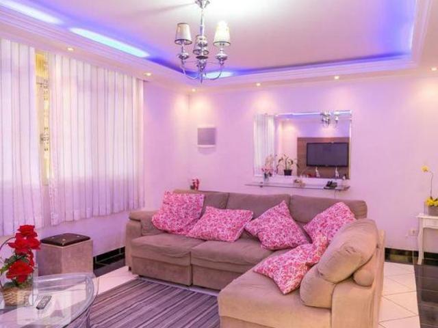 Casa à Venda Jardim Cocaia, 4 Quartos, 187 m² Guarulhos