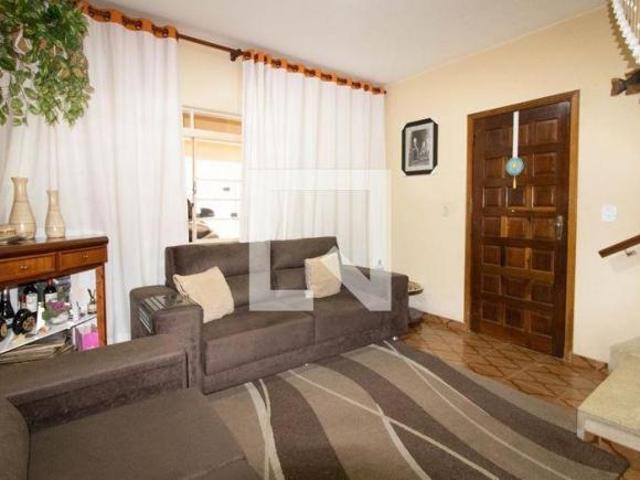 Casa à Venda Jardim Cocaia, 4 Quartos, 220 m² Guarulhos