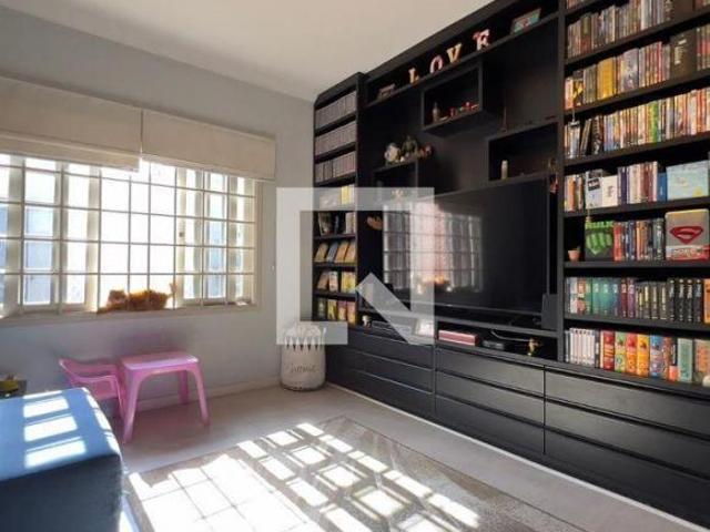 Casa à Venda Jardim Cocaia, 4 Quartos, 300 m² Guarulhos