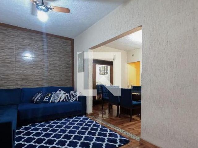 Casa à Venda Jardim Cocaia, 4 Quartos, 300 m² Guarulhos
