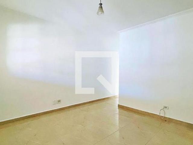 Casa à Venda Jardim Cocaia, 2 Quartos, 147 m² Guarulhos