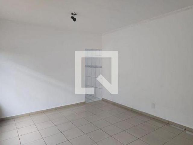 Casa à Venda Jardim Cocaia, 2 Quartos, 157 m² Guarulhos