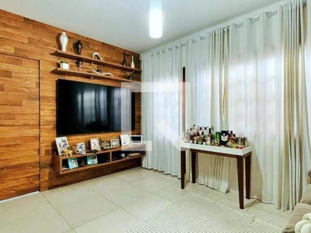 Casa à Venda Jardim Cocaia, 2 Quartos, 203 m² Guarulhos