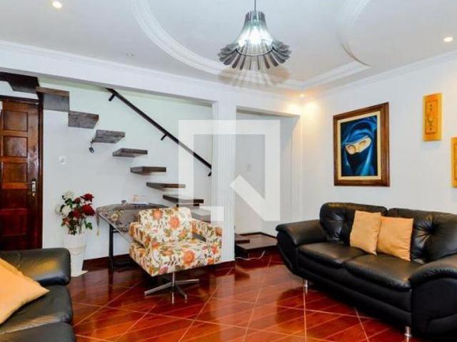 Casa à Venda Jardim Cocaia, 3 Quartos, 188 m² Guarulhos