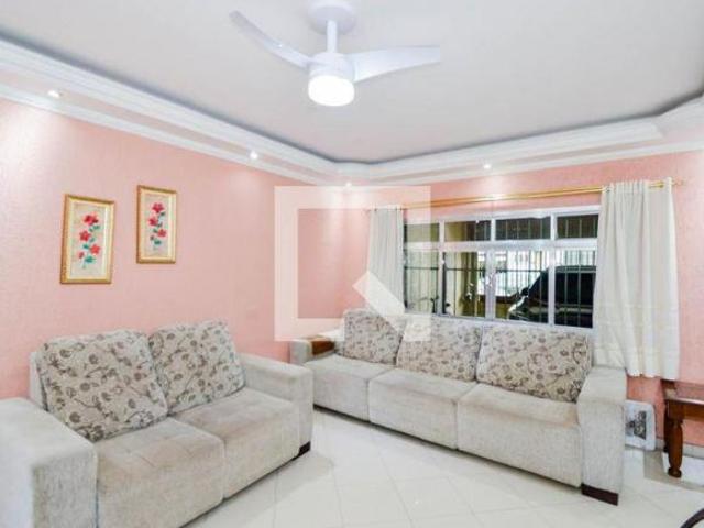 Casa à Venda Jardim Cocaia, 3 Quartos, 207 m² Guarulhos