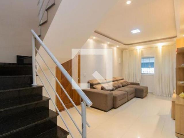 Casa à Venda Jardim Cocaia, 3 Quartos, 200 m² Guarulhos