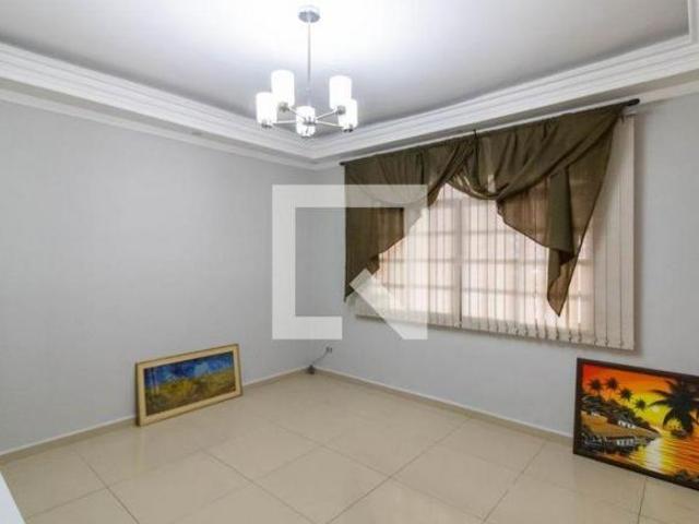 Casa à Venda Jardim Cocaia, 3 Quartos, 236 m² Guarulhos