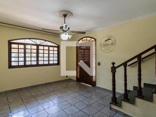 Casa à Venda Jardim Cocaia, 3 Quartos, 300 m² Guarulhos