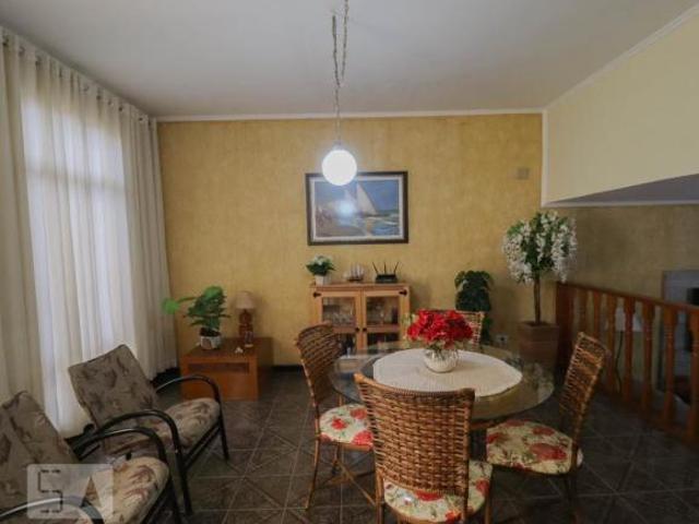 Casa à Venda Jardim Cocaia, 3 Quartos, 300 m² Guarulhos