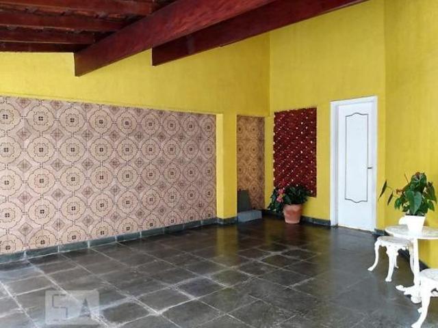 Casa à Venda Jardim da Glória, 2 Quartos, 176 m² Taboão da Serra