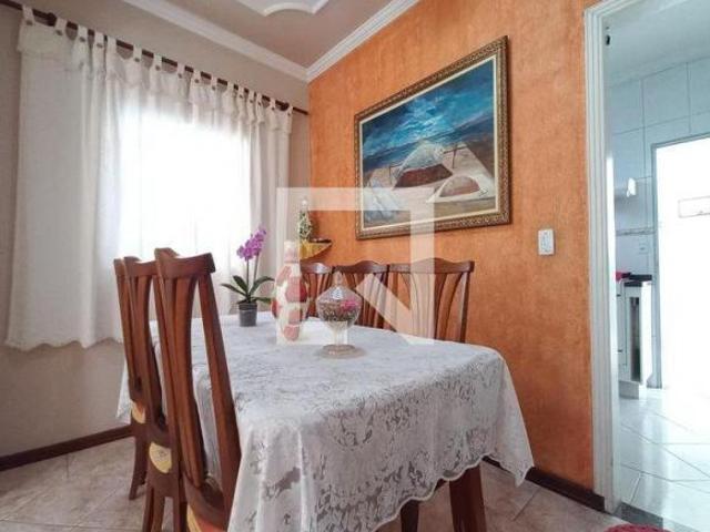 Casa à Venda Jardim das Bandeiras, 4 Quartos, 170 m2